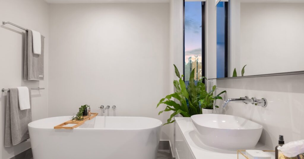 8 Best Toilets for Water Efficiency (February 2026) Models Tested